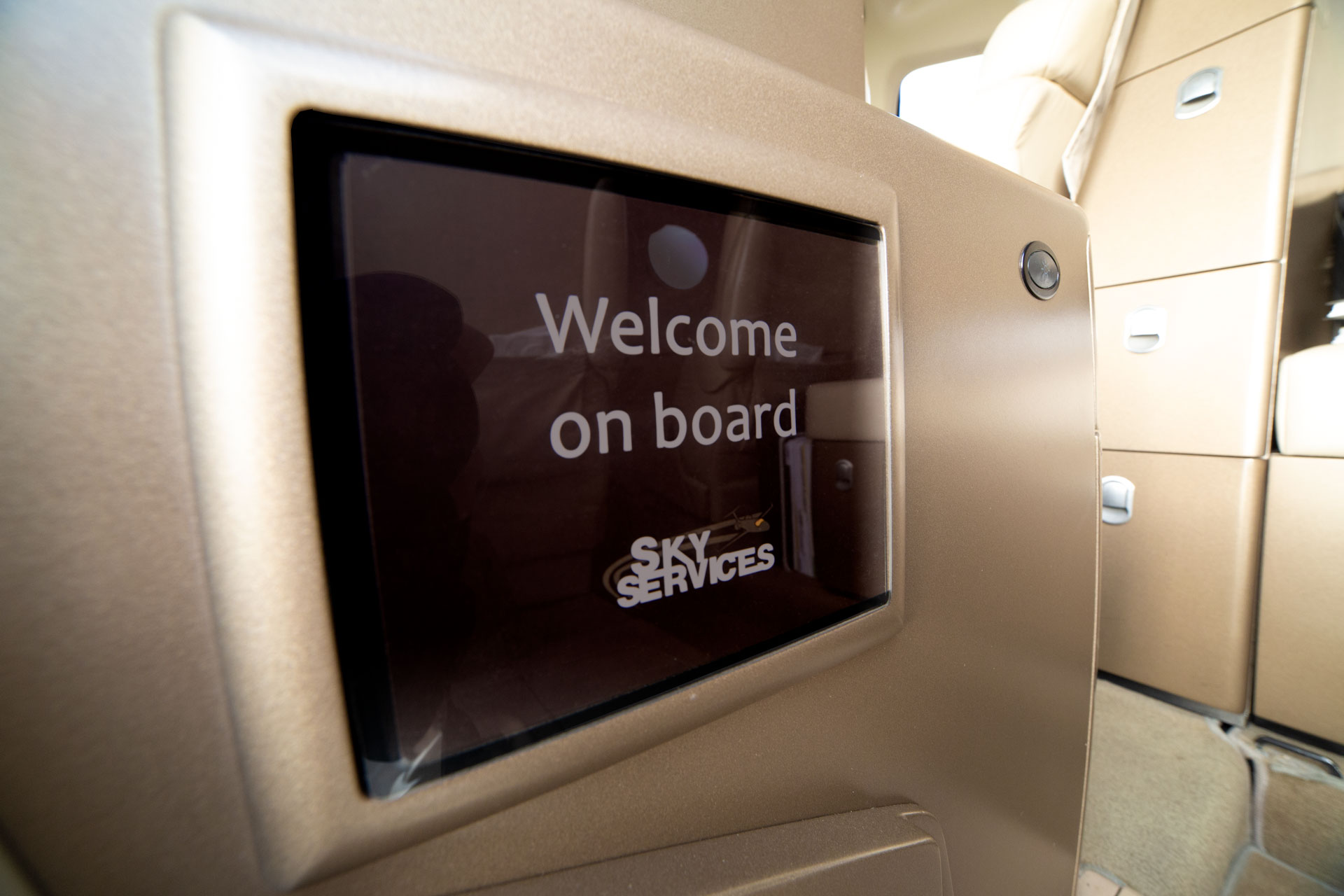 Contact » Sky Services Jet&Yacht